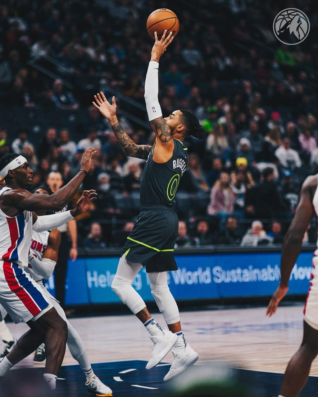 酸了！全球第一个收到莫兰特 Nike Ja1 的人是... 球鞋资讯 FLIGHTCLUB中文站|SNEAKER球鞋资讯第一站