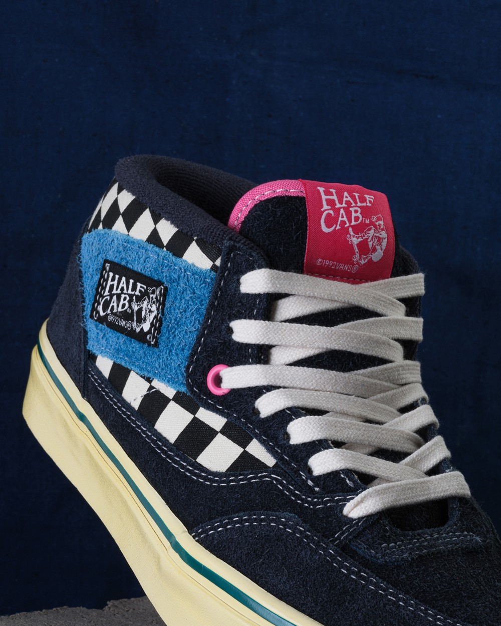 复古美式街头！Liberaiders® x Vans 最新美图来了！ 球鞋资讯 FLIGHTCLUB中文站|SNEAKER球鞋资讯第一站