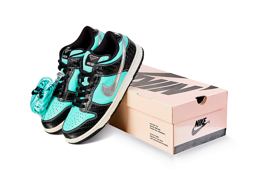 从几百到上万！Nike 搞了这么多「蒂芙尼」球鞋！最后一双比 AF1 还贵！ 球鞋资讯 FLIGHTCLUB中文站|SNEAKER球鞋资讯第一站