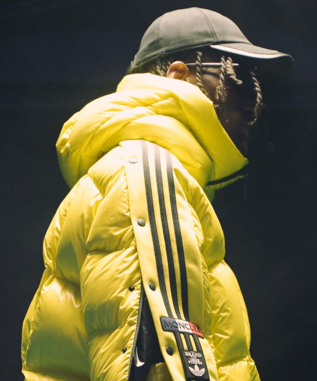 羽绒服冲定了！三叶草 x Moncler 合作单品曝光！ 球鞋资讯 FLIGHTCLUB中文站|SNEAKER球鞋资讯第一站