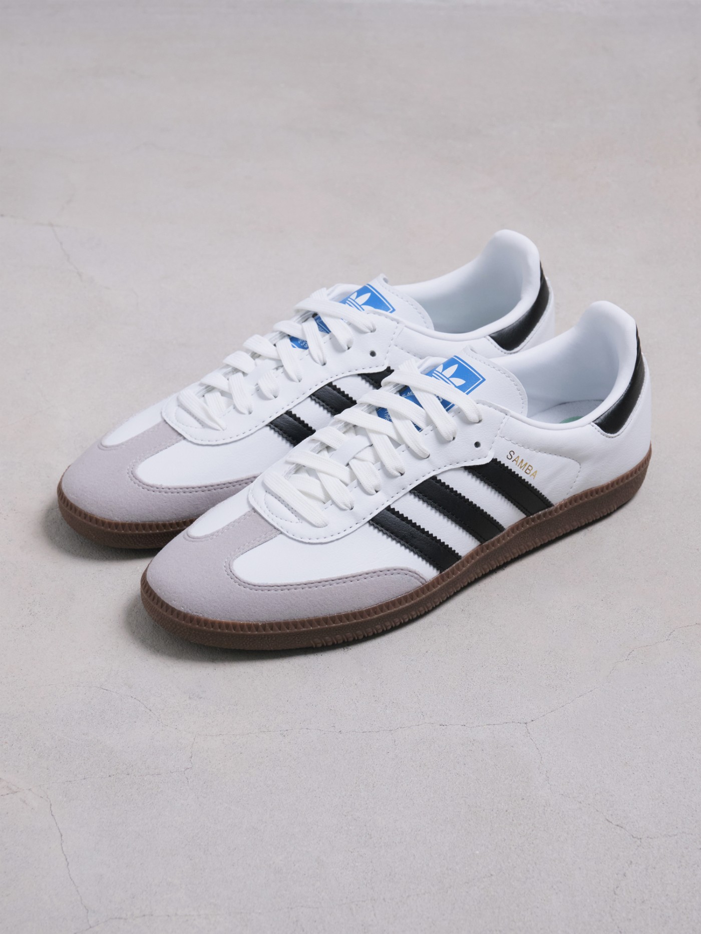 今年这鞋正在悄悄起飞！长腿小姐姐全在穿！ 球鞋资讯 FLIGHTCLUB中文站|SNEAKER球鞋资讯第一站