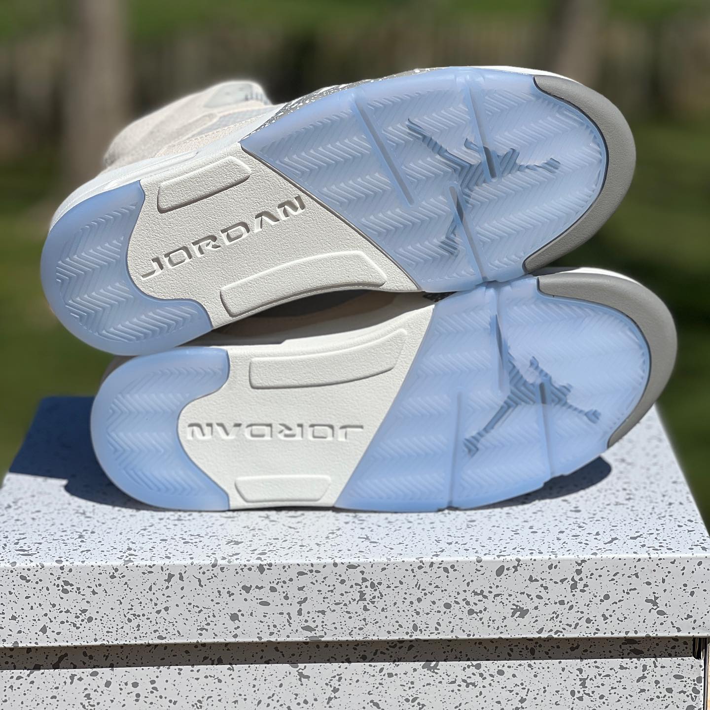 发售日期确定！「超高规格」AJ5 新实物曝光！ 球鞋资讯 FLIGHTCLUB中文站|SNEAKER球鞋资讯第一站