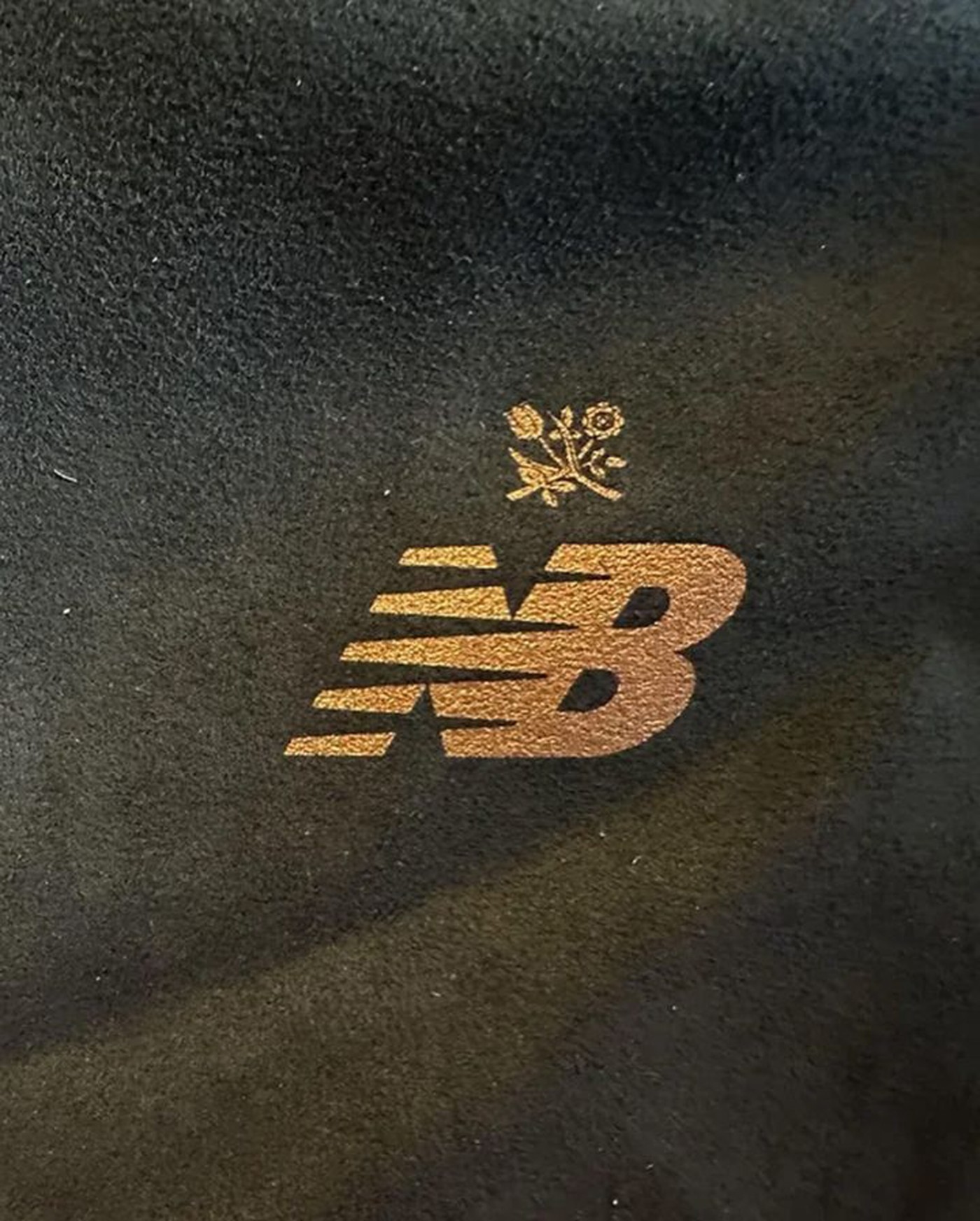 每次市价都不低！全新 ALD x NB 联名又来了！ 球鞋资讯 FLIGHTCLUB中文站|SNEAKER球鞋资讯第一站