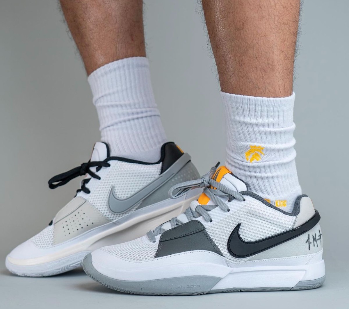 三双 Nike「贾 1」发售日期确定！首发配色倒计时！ 球鞋资讯 FLIGHTCLUB中文站|SNEAKER球鞋资讯第一站