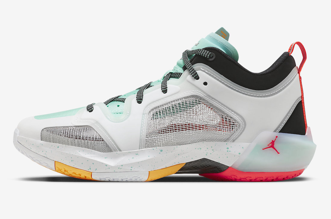 AJ37 Low「郭艾伦」首次曝光！网友：出必入！ 球鞋资讯 FLIGHTCLUB中文站|SNEAKER球鞋资讯第一站