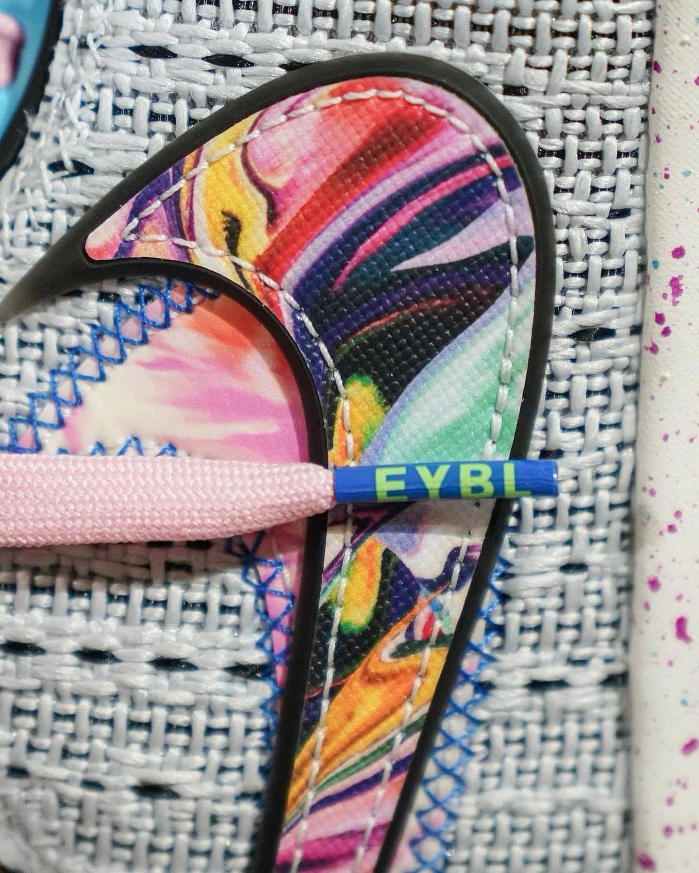 LBJ20 再曝新配色！这要市售真不得了！ 球鞋资讯 FLIGHTCLUB中文站|SNEAKER球鞋资讯第一站