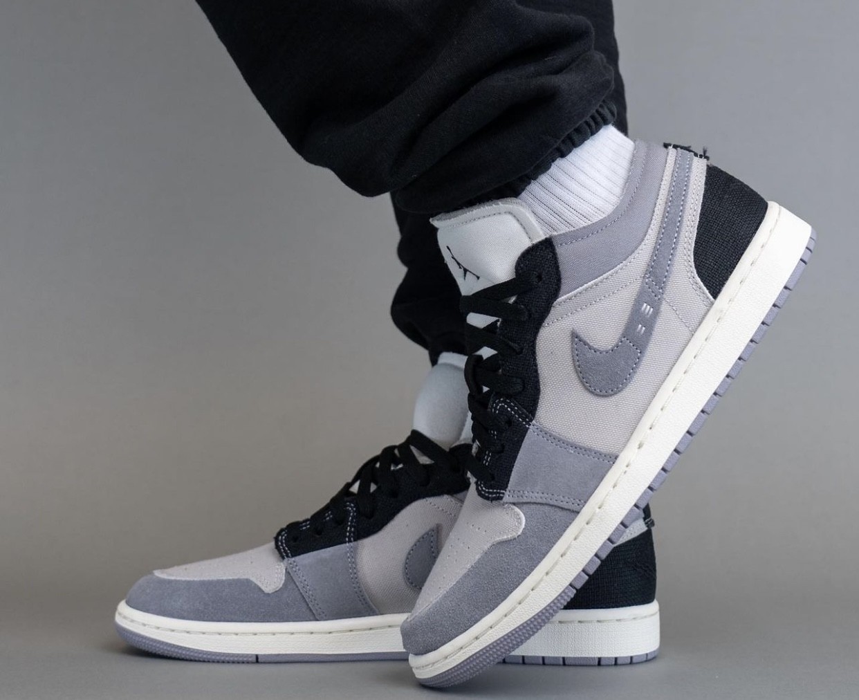 「解构版」AJ1 Low 来了！出街搭配新选择！ 球鞋资讯 FLIGHTCLUB中文站|SNEAKER球鞋资讯第一站