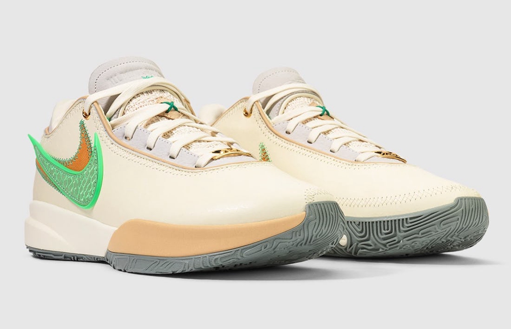 系列颜值巅峰？LBJ20 大学 PE 官图曝光！ 球鞋资讯 FLIGHTCLUB中文站|SNEAKER球鞋资讯第一站