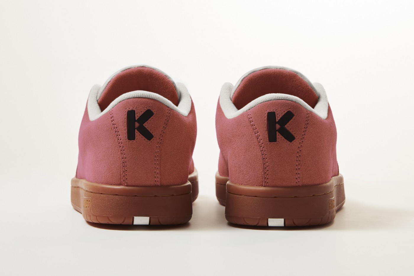 KENZO 全新鞋款亮相！这质感看了就想要！ 球鞋资讯 FLIGHTCLUB中文站|SNEAKER球鞋资讯第一站