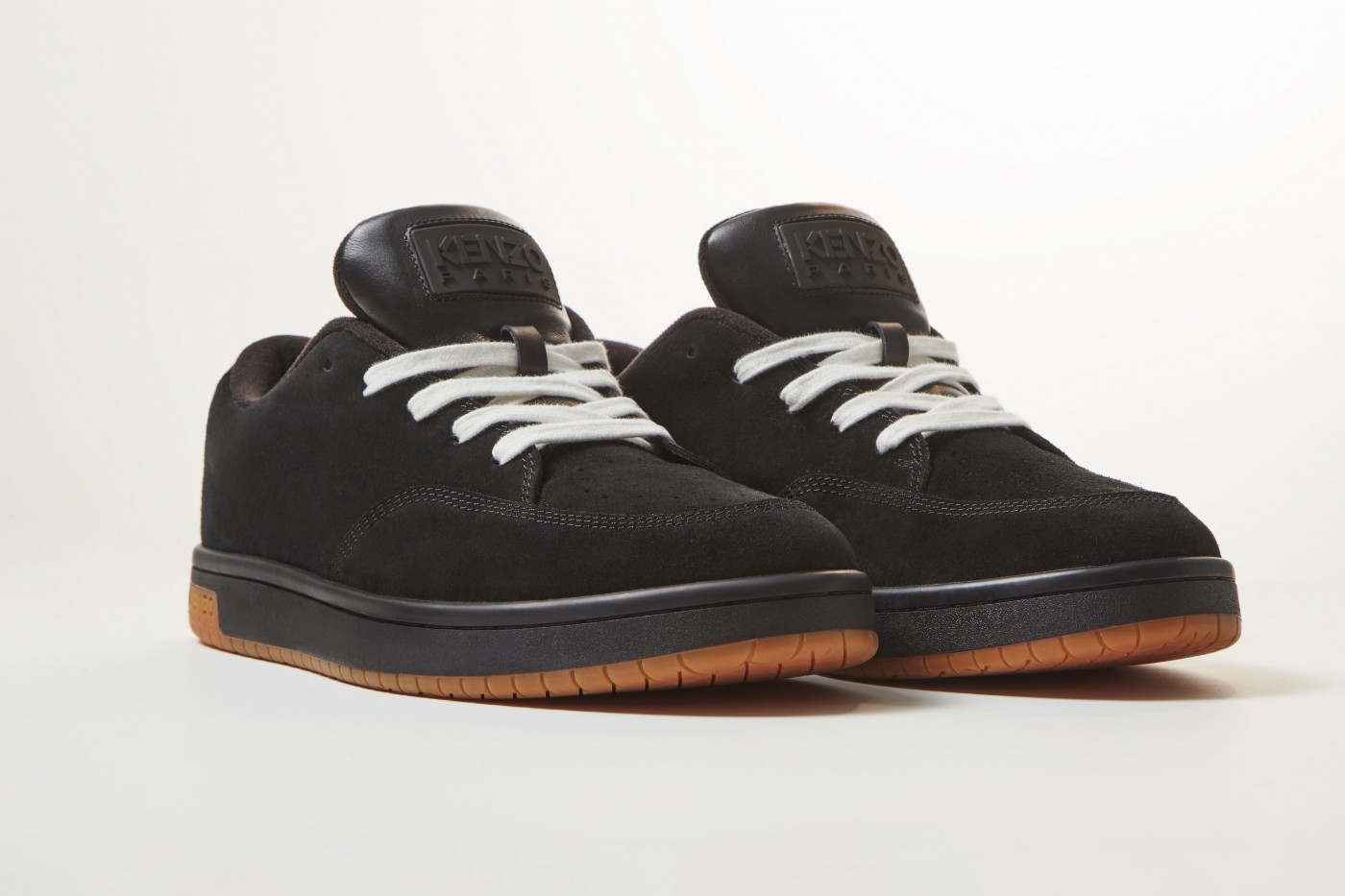 KENZO 全新鞋款亮相！这质感看了就想要！ 球鞋资讯 FLIGHTCLUB中文站|SNEAKER球鞋资讯第一站