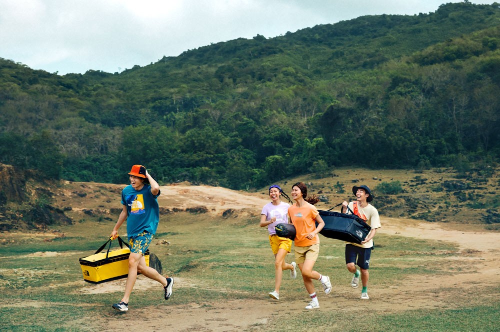 TNF 又有大动作！这次玩的有点儿帅！ 球鞋资讯 FLIGHTCLUB中文站|SNEAKER球鞋资讯第一站