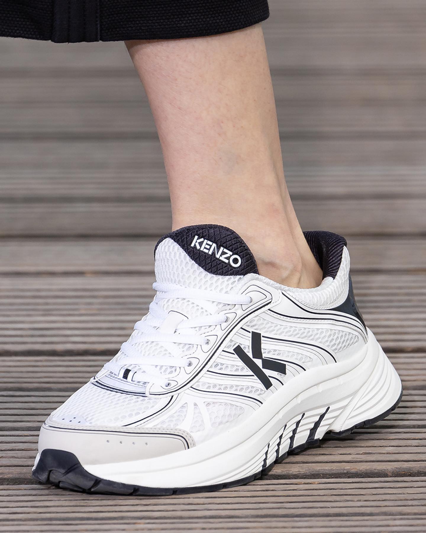 明年登场！KENZO 多双新系列新鞋集体曝光！ 球鞋资讯 FLIGHTCLUB中文站|SNEAKER球鞋资讯第一站