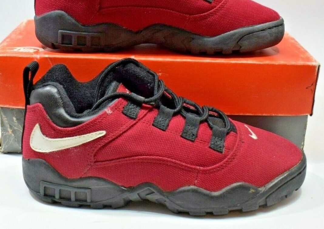 Sup x Nike SB 联名「初代反钩」！这你受得了吗... 球鞋资讯 FLIGHTCLUB中文站|SNEAKER球鞋资讯第一站