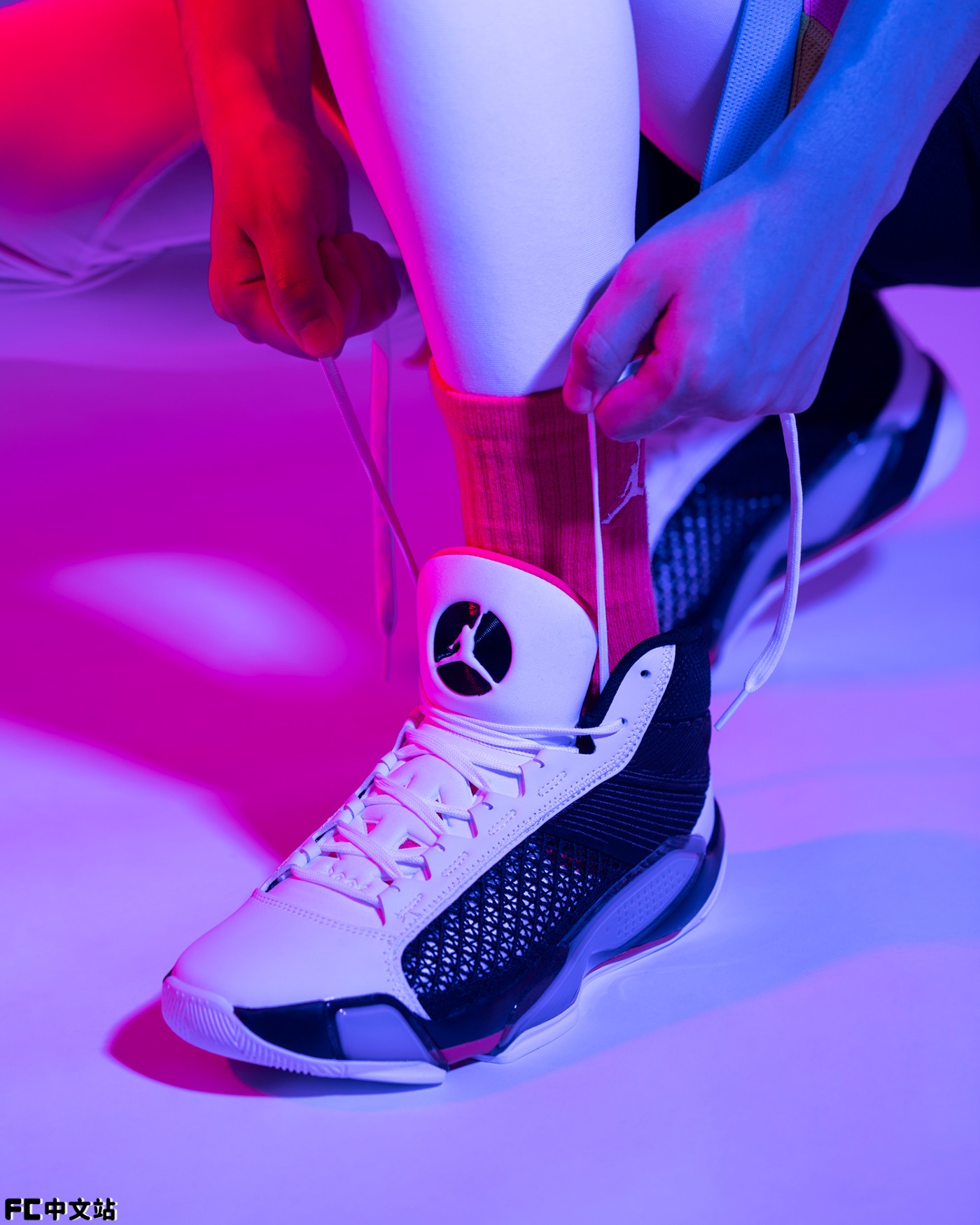 远超预期！AJ38 开箱上脚！除「全新双缓震」，还藏着这么多狠活儿！ 球鞋资讯 FLIGHTCLUB中文站|SNEAKER球鞋资讯第一站