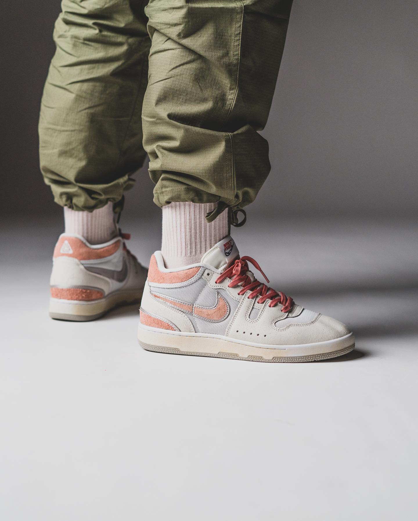 「Nike 联名」美图曝光！今年就捧这双鞋！ 球鞋资讯 FLIGHTCLUB中文站|SNEAKER球鞋资讯第一站