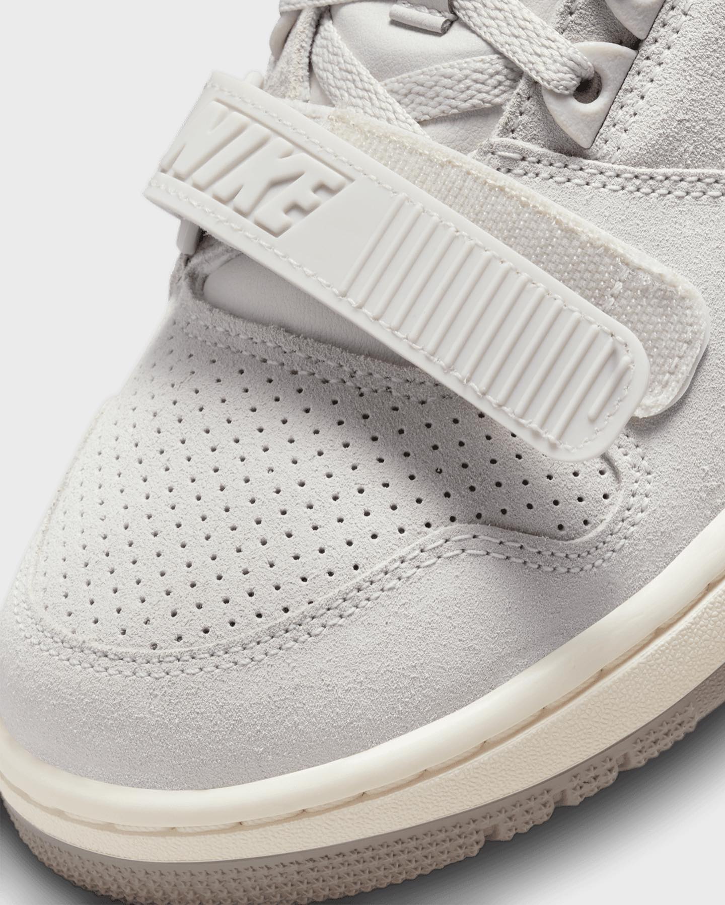 乔丹亲穿最新实物曝光！这次的鞋型是... 球鞋资讯 FLIGHTCLUB中文站|SNEAKER球鞋资讯第一站