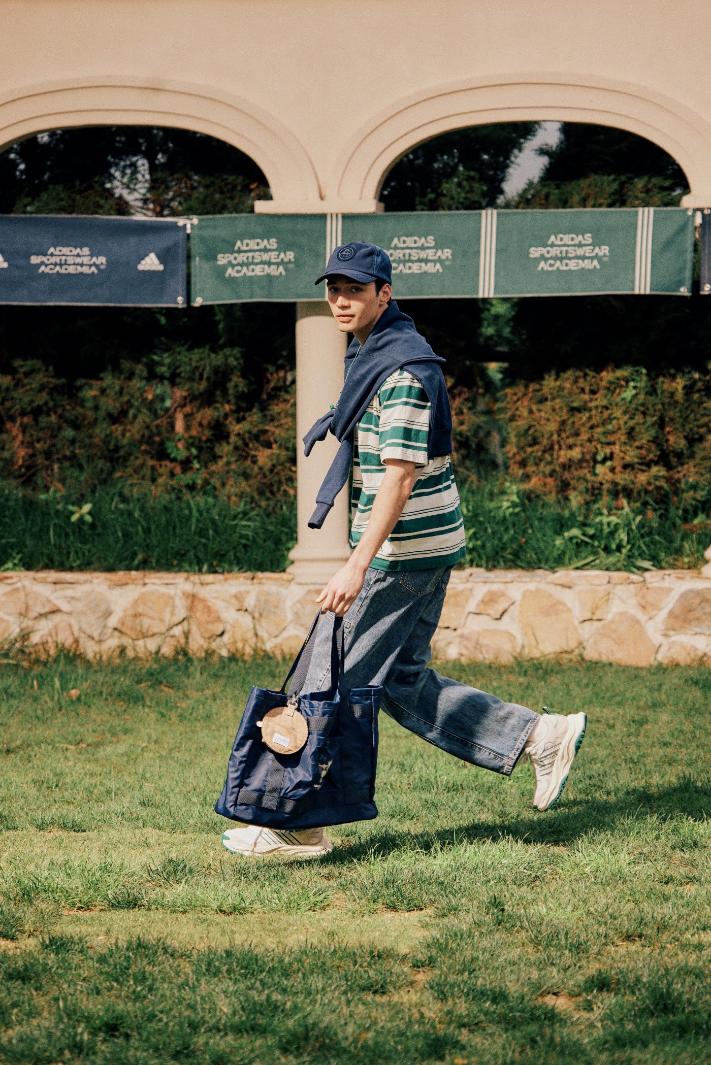 阿迪联手「中国品牌」！这次的系列竟然是... 球鞋资讯 FLIGHTCLUB中文站|SNEAKER球鞋资讯第一站