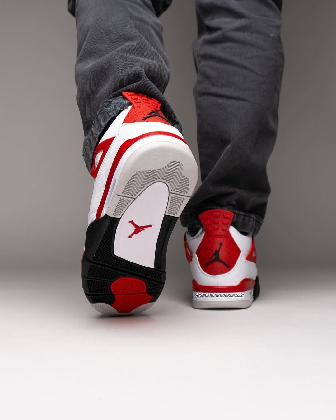 终于要来了！「红水泥」AJ4 最新消息！ 球鞋资讯 FLIGHTCLUB中文站|SNEAKER球鞋资讯第一站