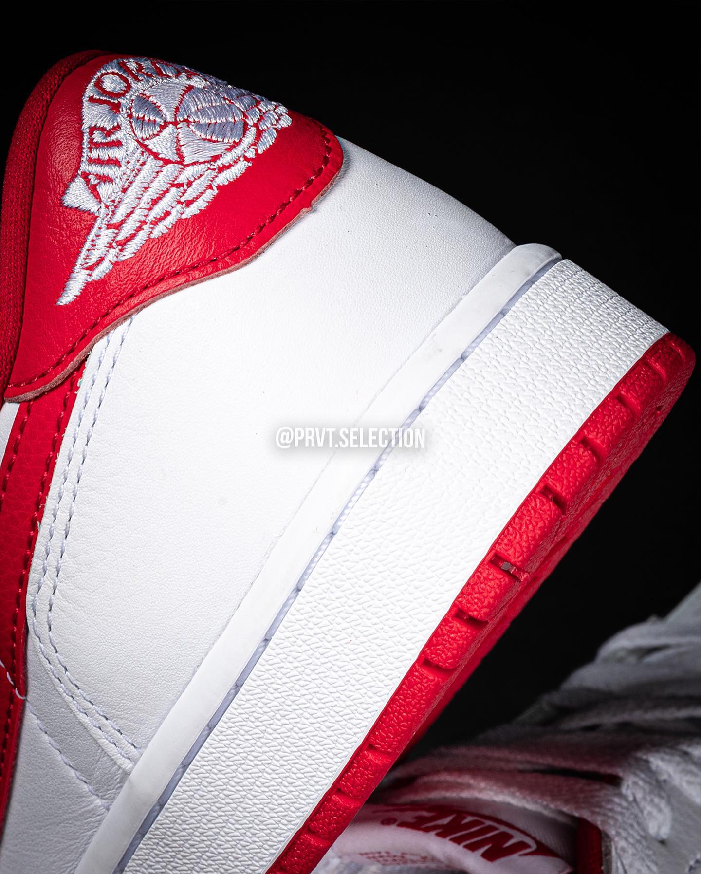 经典元年装扮！这双 AJ1 发售日期终于有了！ 球鞋资讯 FLIGHTCLUB中文站|SNEAKER球鞋资讯第一站