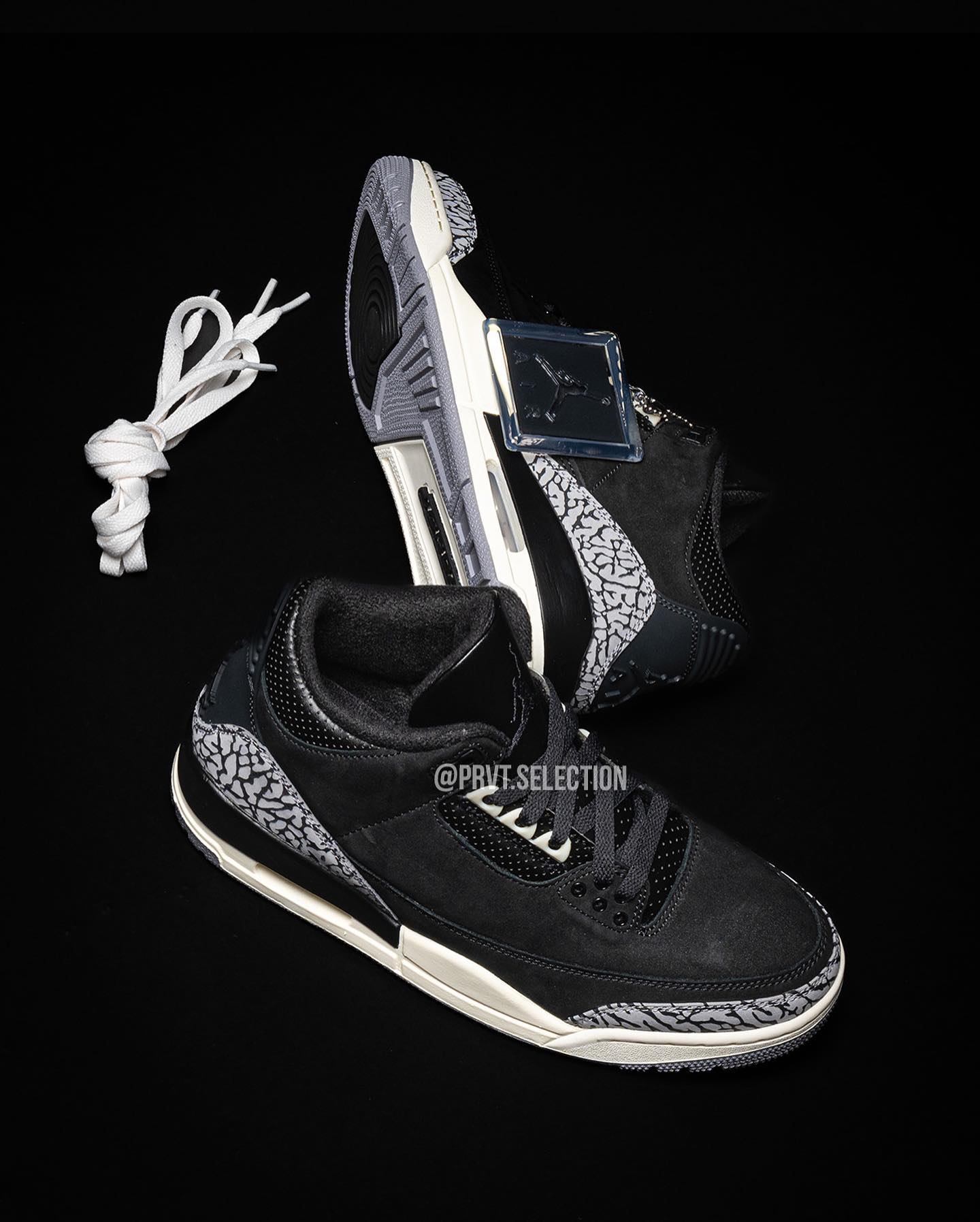 「黑水泥 2.0」AJ3 实物泄露！竟然比 OG 质感还要好！ 球鞋资讯 FLIGHTCLUB中文站|SNEAKER球鞋资讯第一站