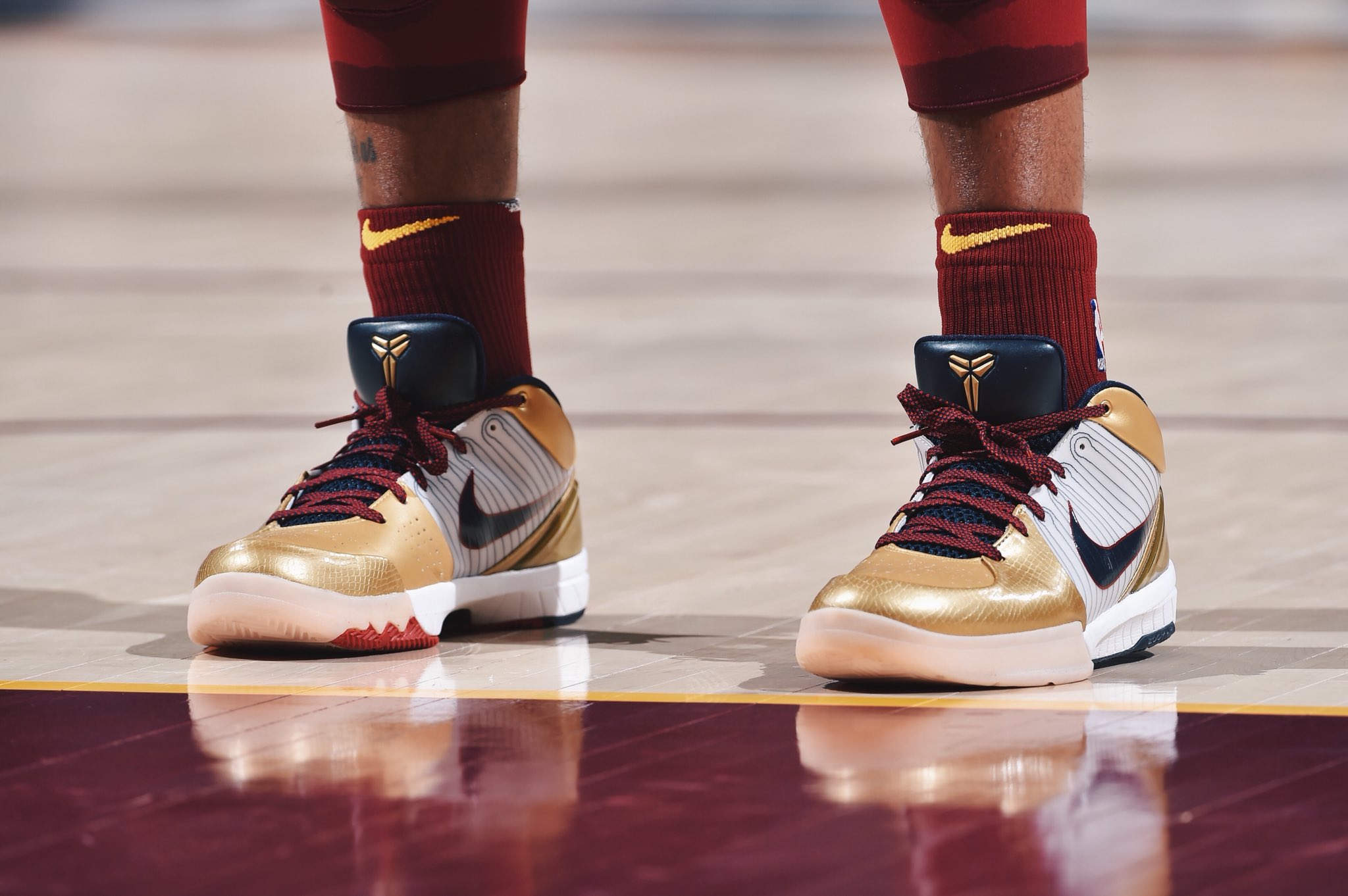 Nike Kobe 4 发售计划泄露！十几双元年配色，哪双是你的必入款？ 球鞋资讯 FLIGHTCLUB中文站|SNEAKER球鞋资讯第一站