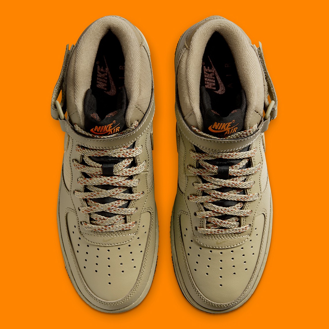 秋冬必备！全新 Air Force 1 Mid 曝光！ 球鞋资讯 FLIGHTCLUB中文站|SNEAKER球鞋资讯第一站
