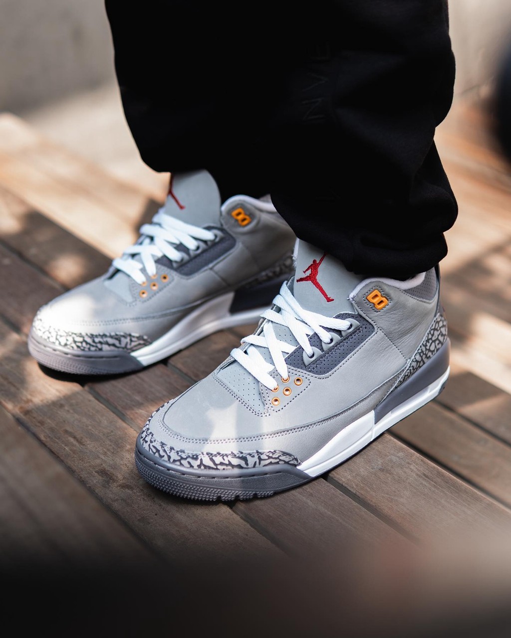 AJ3 也撑不住了！多双狂跌大几百！AMM 联名都这个价了！ 球鞋资讯 FLIGHTCLUB中文站|SNEAKER球鞋资讯第一站