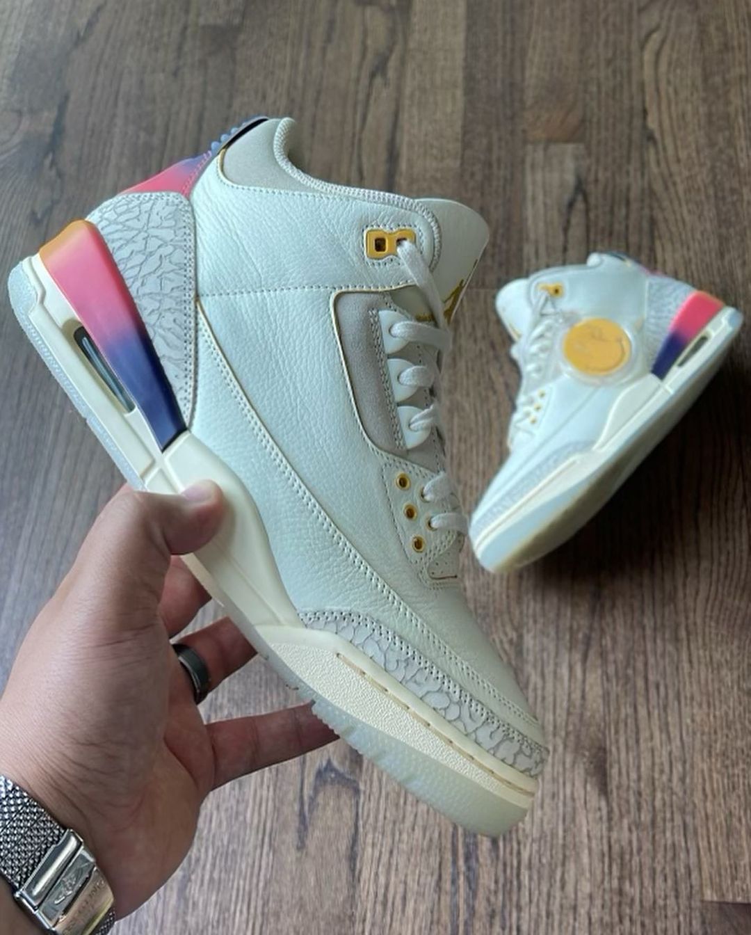 发售倒计时！「最美联名」J Balvin x AJ3 又有实物曝光！ 球鞋资讯 FLIGHTCLUB中文站|SNEAKER球鞋资讯第一站