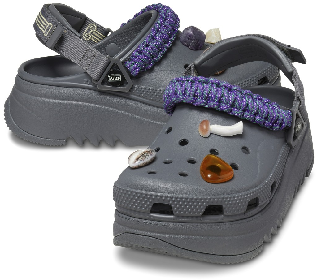 Crocs 新联名官宣！国区现已正式登场！ 球鞋资讯 FLIGHTCLUB中文站|SNEAKER球鞋资讯第一站