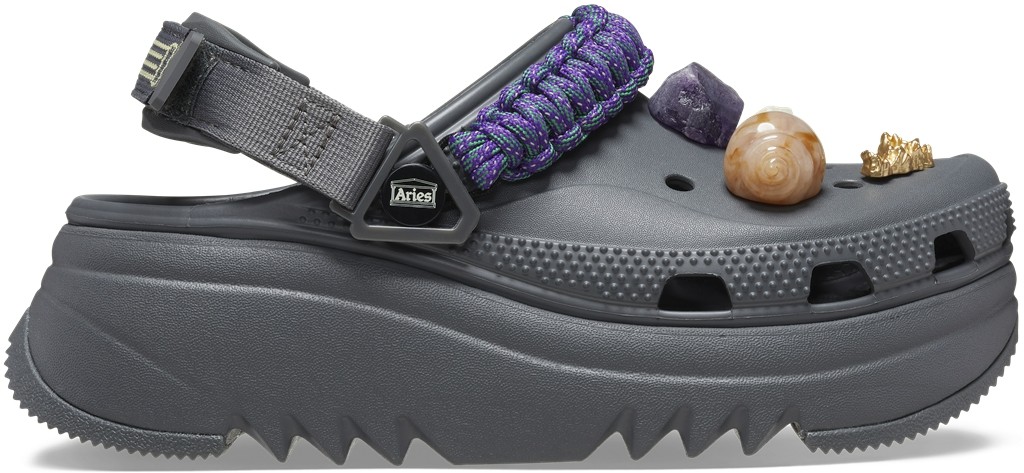 Crocs 新联名官宣！国区现已正式登场！ 球鞋资讯 FLIGHTCLUB中文站|SNEAKER球鞋资讯第一站