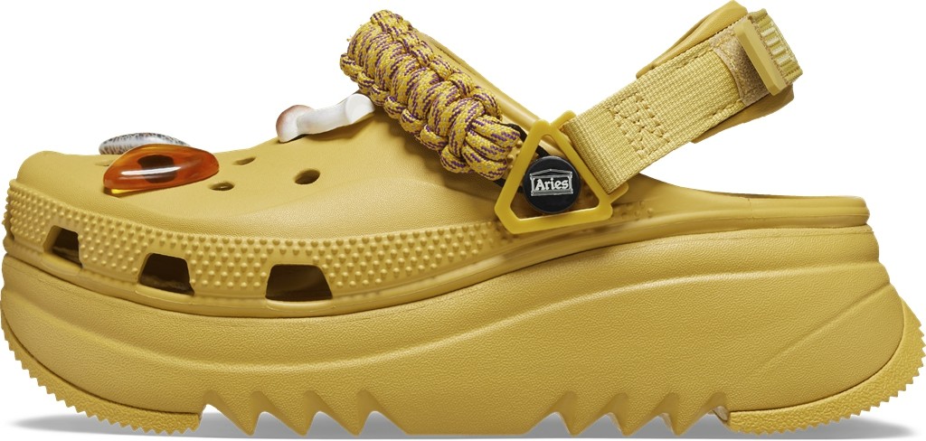 Crocs 新联名官宣！国区现已正式登场！ 球鞋资讯 FLIGHTCLUB中文站|SNEAKER球鞋资讯第一站