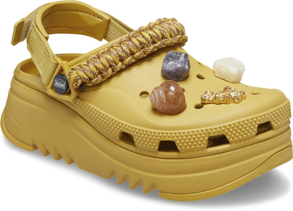 Crocs 新联名官宣！国区现已正式登场！ 球鞋资讯 FLIGHTCLUB中文站|SNEAKER球鞋资讯第一站