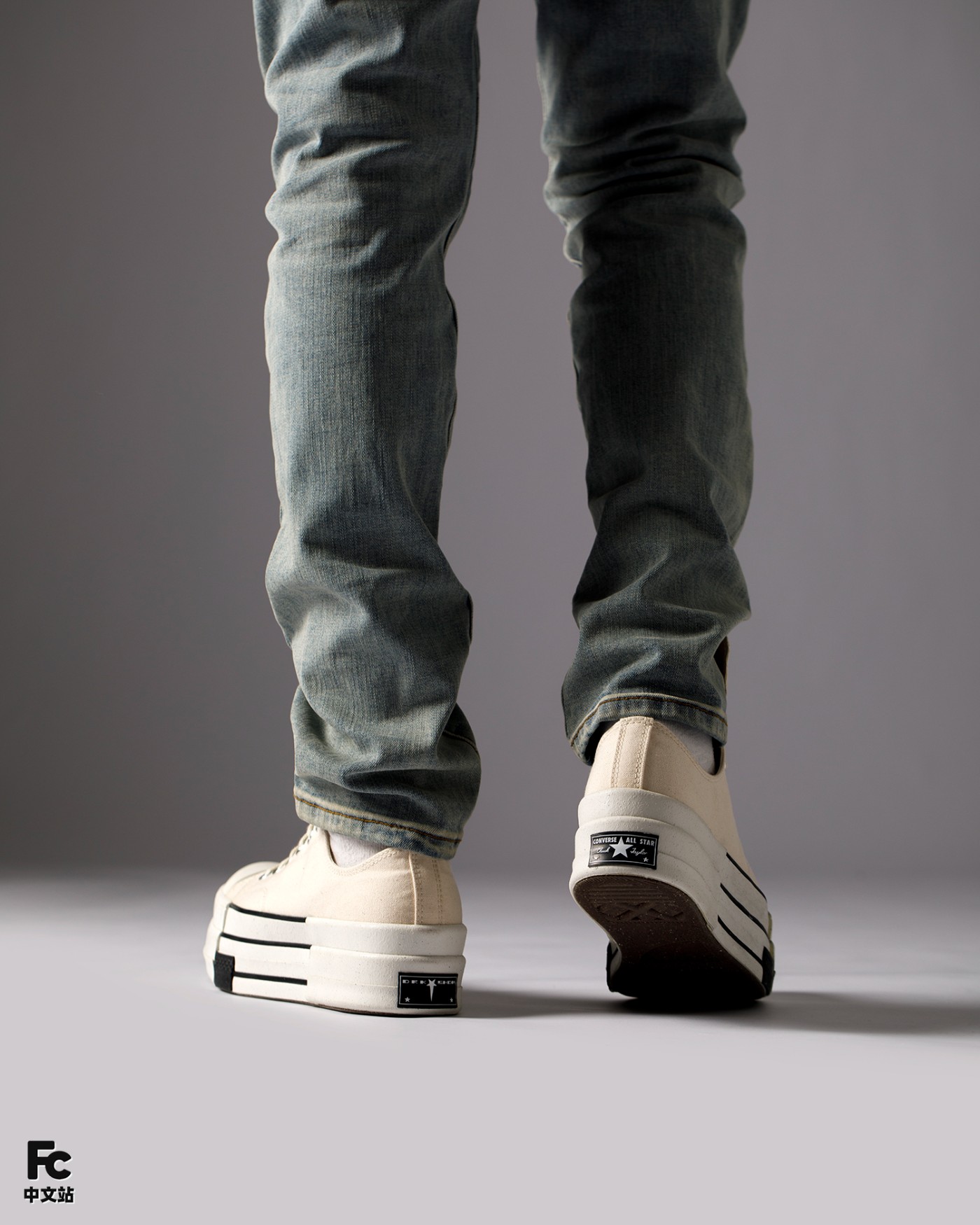 你们都想要的那个设计，终于被 RO x 匡威新联名实现了！ 球鞋资讯 FLIGHTCLUB中文站|SNEAKER球鞋资讯第一站