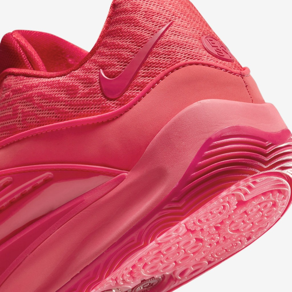 又一双「抗乳腺癌」？新配色 KD16 曝光！ 球鞋资讯 FLIGHTCLUB中文站|SNEAKER球鞋资讯第一站