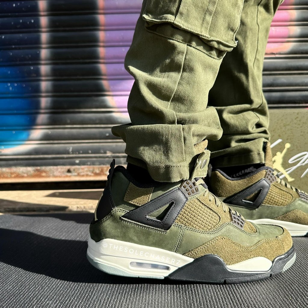 「小 UNDFTD」AJ4 最新实物！看完有点上头！ 球鞋资讯 FLIGHTCLUB中文站|SNEAKER球鞋资讯第一站