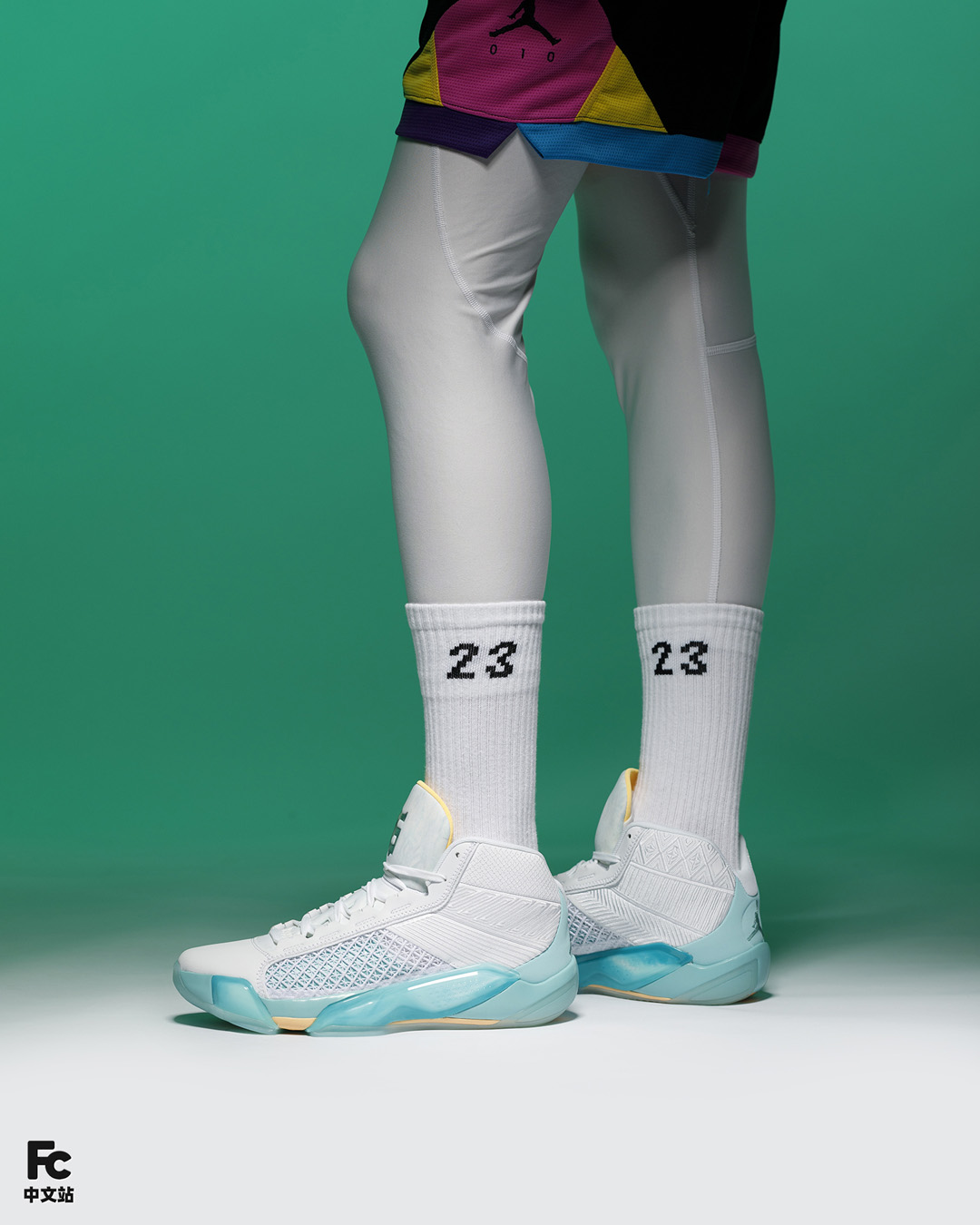 都说这双是「最美 AJ38」！开箱 + 上脚来了！ 球鞋资讯 FLIGHTCLUB中文站|SNEAKER球鞋资讯第一站