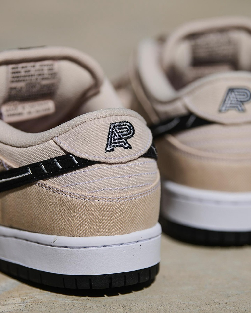 新财富密码！今年「联名 Dunk」全线起飞！年底还有五双要发！ 球鞋资讯 FLIGHTCLUB中文站|SNEAKER球鞋资讯第一站