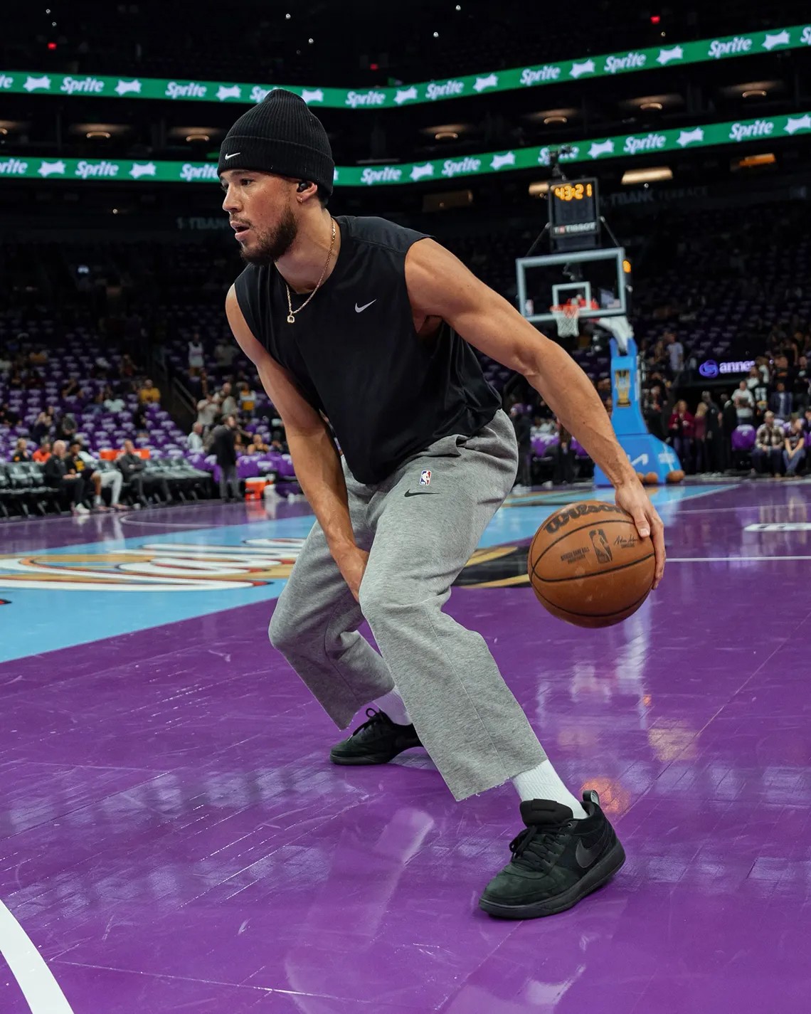 新配色陆续曝光！布克上脚全新 Nike Book 1！ 球鞋资讯 FLIGHTCLUB中文站|SNEAKER球鞋资讯第一站