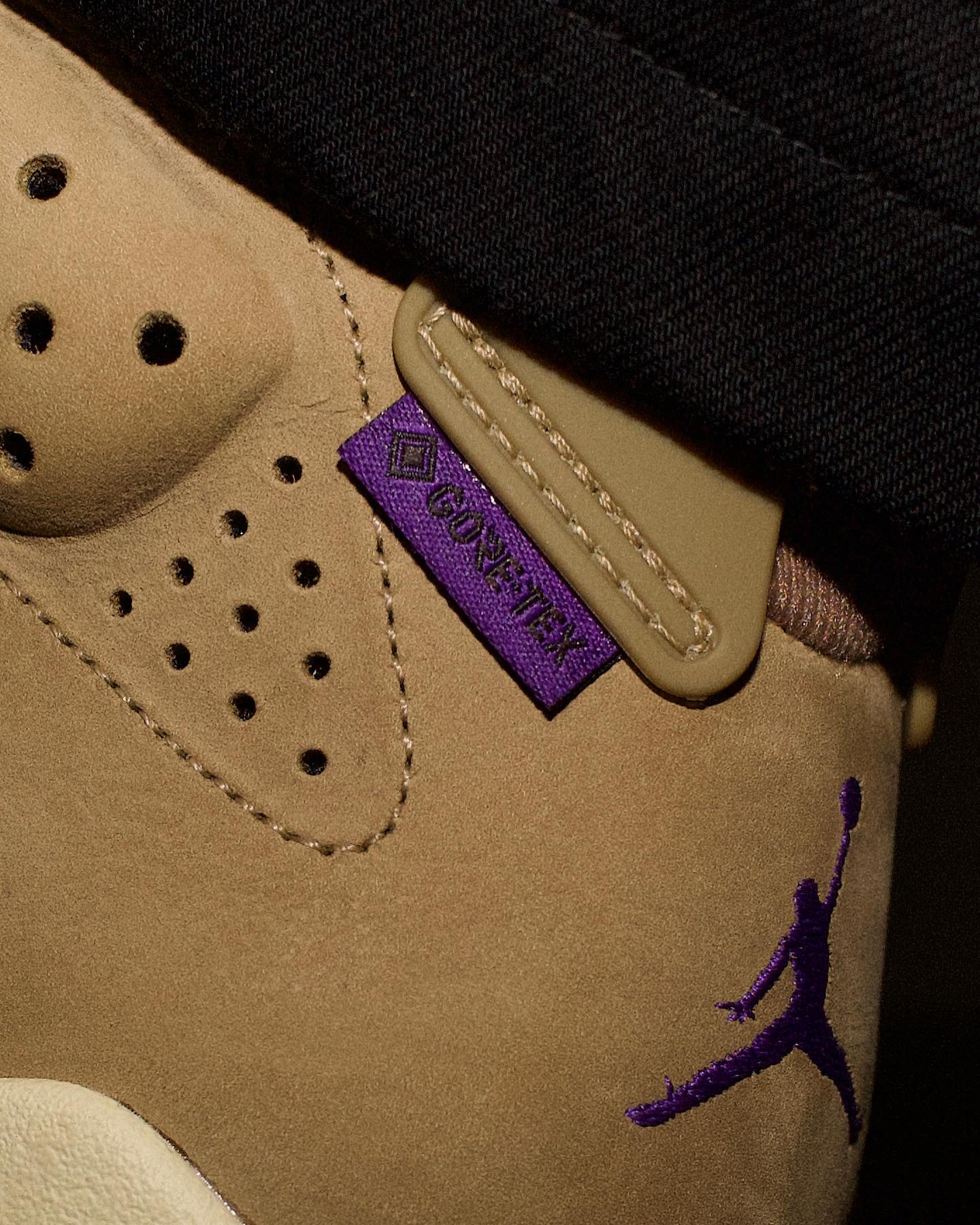 「小 TS x AJ6」明日登场！最新上脚图曝光！ 球鞋资讯 FLIGHTCLUB中文站|SNEAKER球鞋资讯第一站