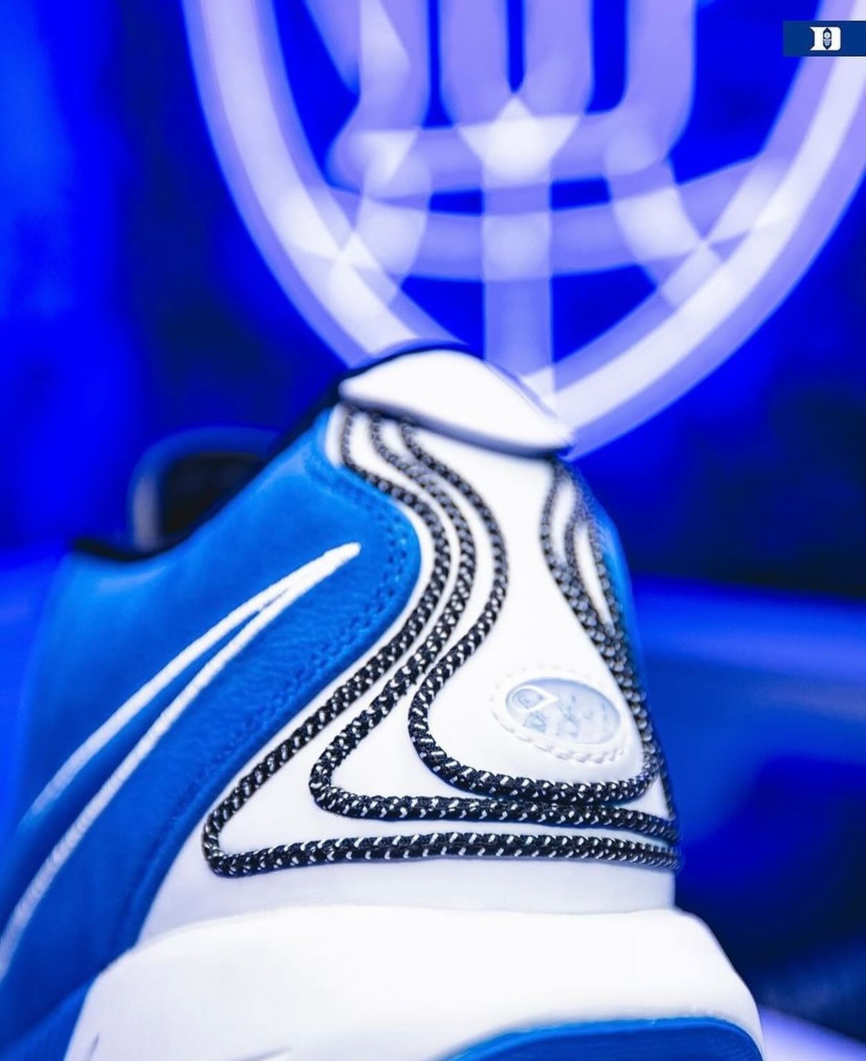 詹姆斯上脚！LBJ 21 全新 PE 配色曝光！ 球鞋资讯 FLIGHTCLUB中文站|SNEAKER球鞋资讯第一站