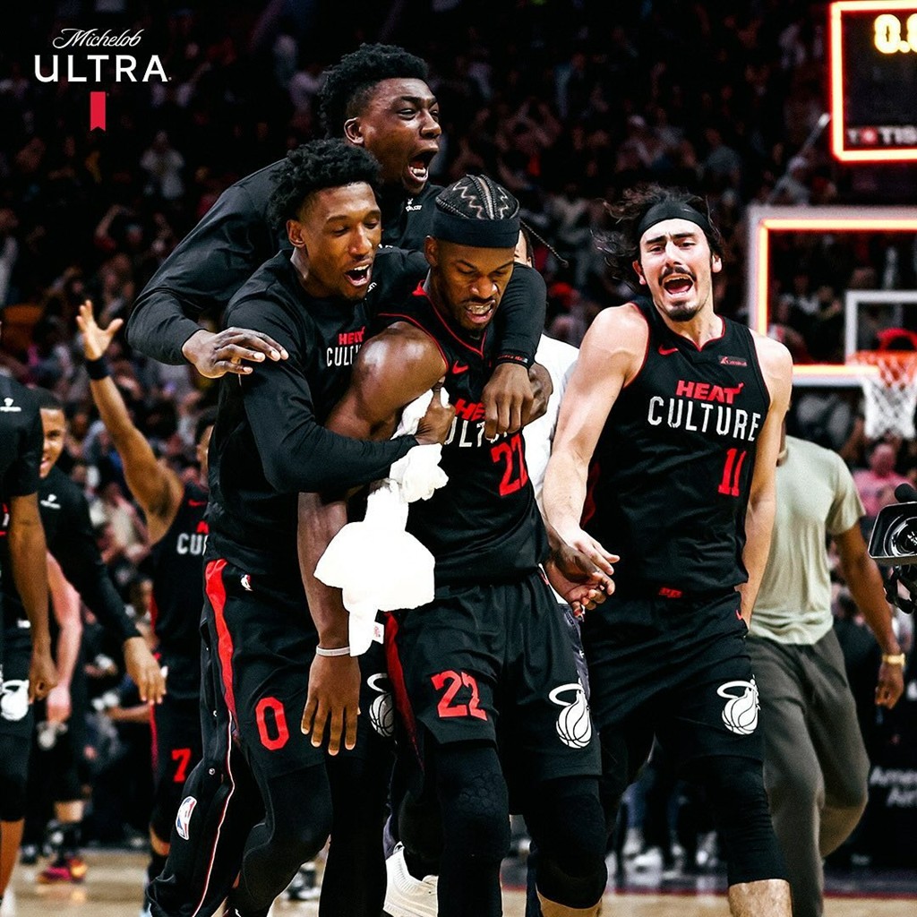 NBA 球鞋合集！巴特勒绝杀，上脚新配色 JB2！ 球鞋资讯 FLIGHTCLUB中文站|SNEAKER球鞋资讯第一站