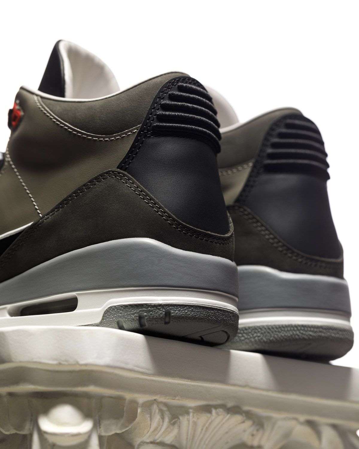 悄悄分享一双「从没见过的」AJ3…不然一会又抢不到了… 球鞋资讯 FLIGHTCLUB中文站|SNEAKER球鞋资讯第一站