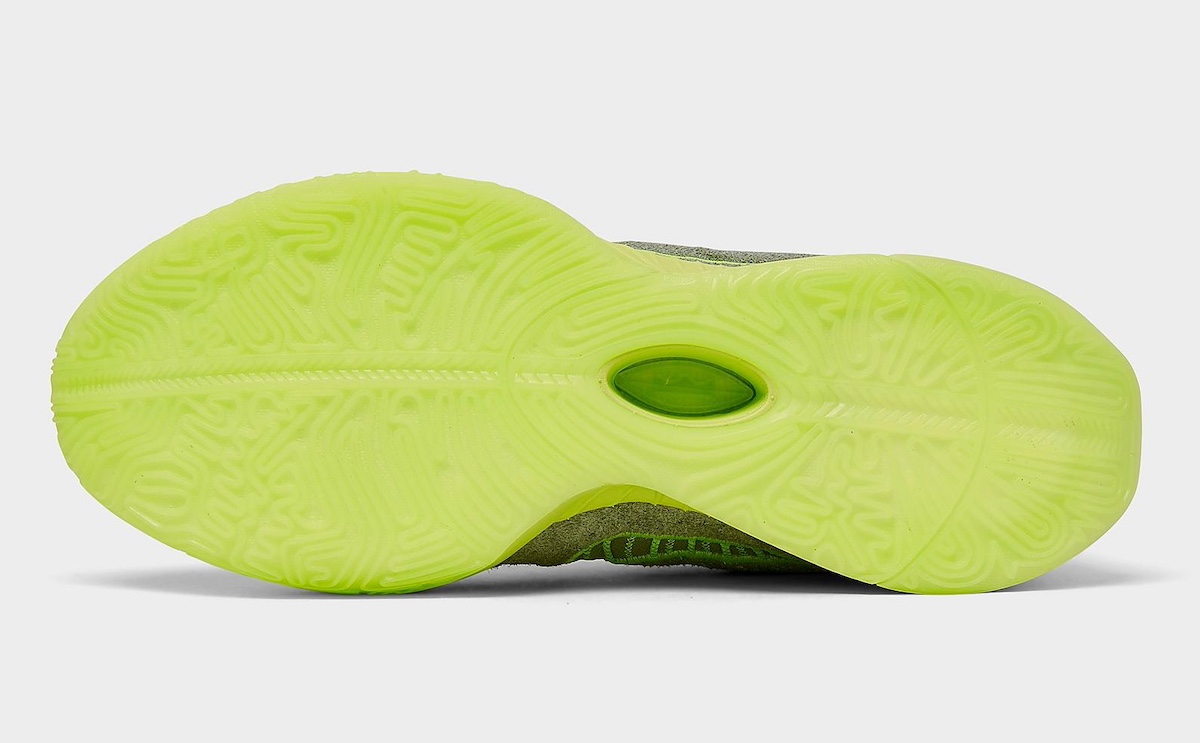 质感超在线！LBJ 21 新配色月底登场！ 球鞋资讯 FLIGHTCLUB中文站|SNEAKER球鞋资讯第一站