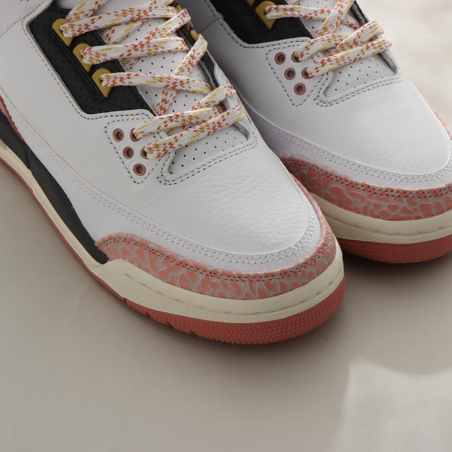 不输联名！新配色 AJ3 太美了吧！ 球鞋资讯 FLIGHTCLUB中文站|SNEAKER球鞋资讯第一站