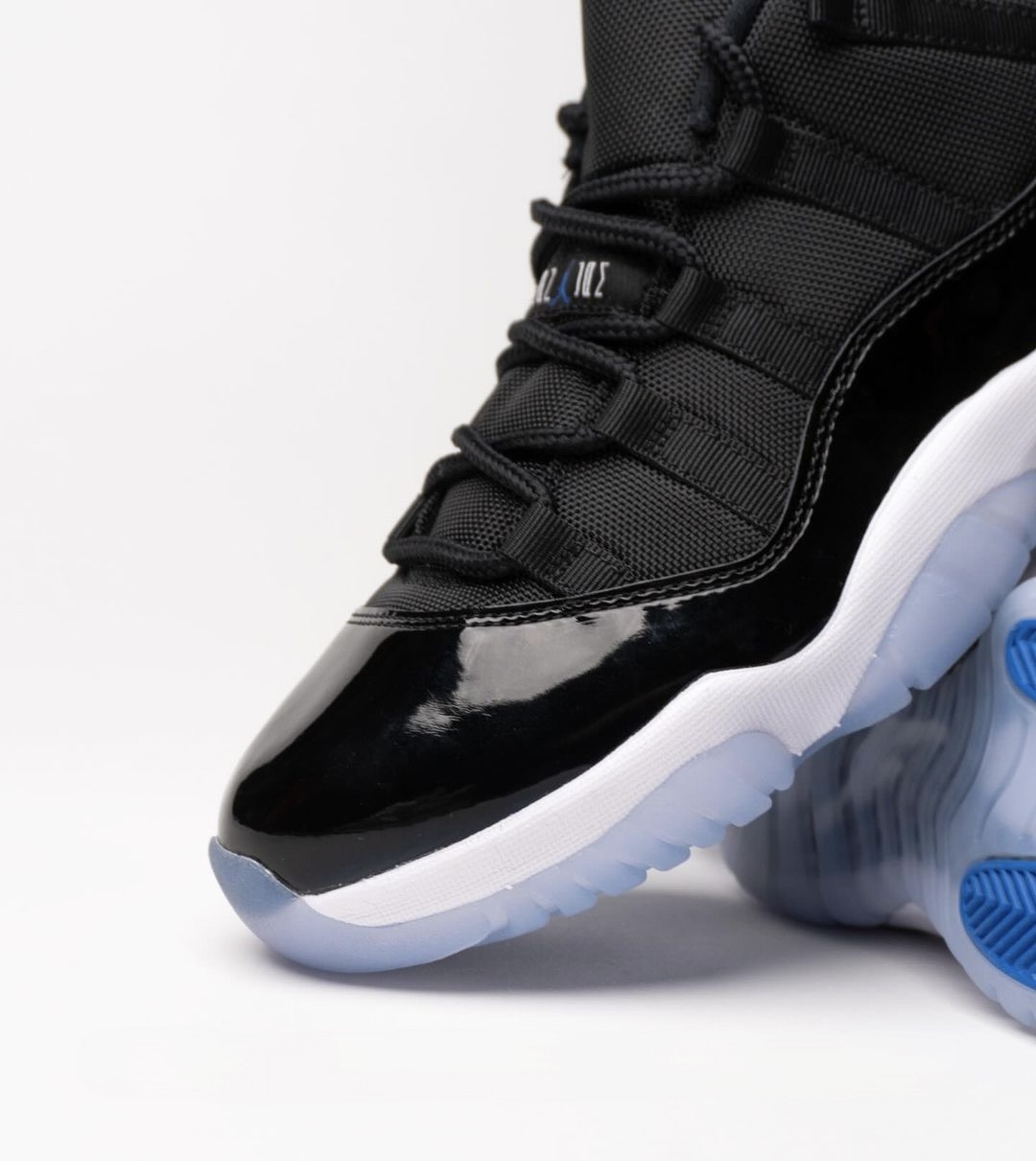 大灌篮 AJ11 新实物曝光！细节全看清！ 球鞋资讯 FLIGHTCLUB中文站|SNEAKER球鞋资讯第一站