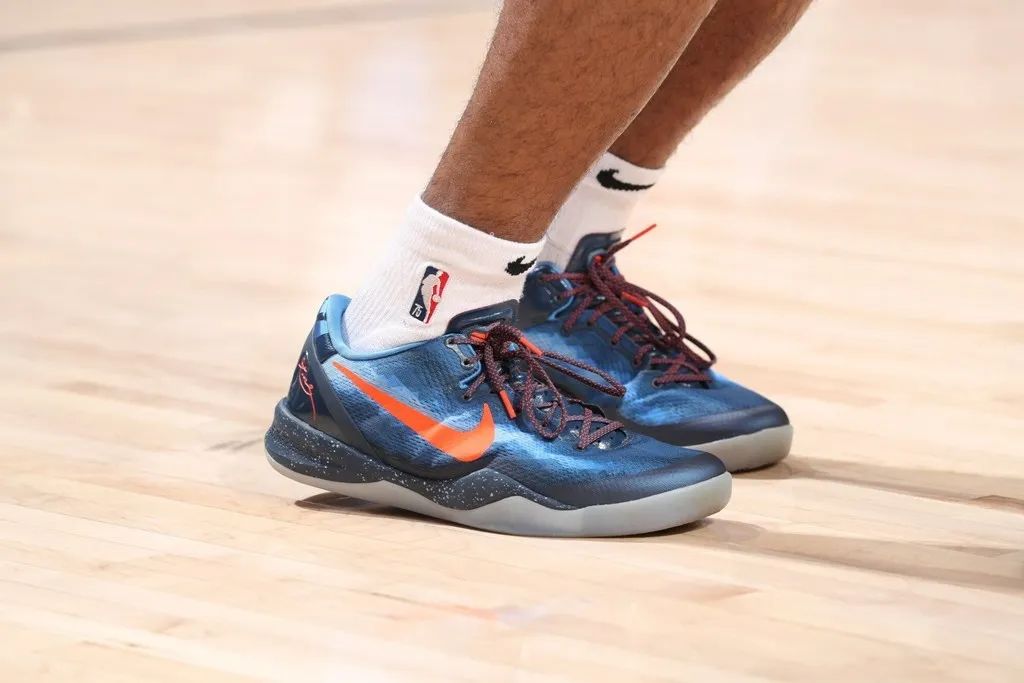 Kobe 8 复刻大年来了！平均每月一双！哪些是你的必入款？ 球鞋资讯 FLIGHTCLUB中文站|SNEAKER球鞋资讯第一站