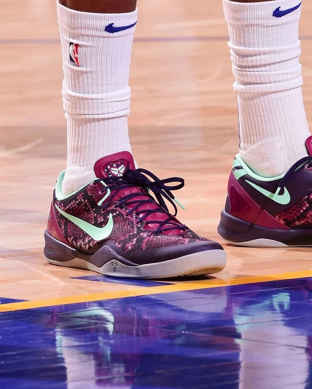 Kobe 8 复刻大年来了！平均每月一双！哪些是你的必入款？ 球鞋资讯 FLIGHTCLUB中文站|SNEAKER球鞋资讯第一站