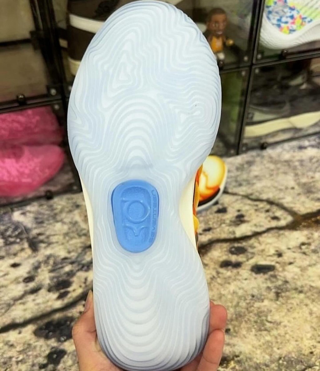 KD17 更多细节曝光！越看越帅了！ 球鞋资讯 FLIGHTCLUB中文站|SNEAKER球鞋资讯第一站