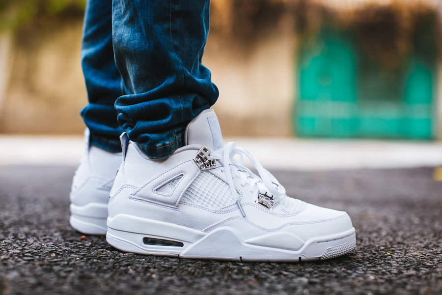 AJ4 今年疯狂复刻！这些经典配色，哪些是你的出必入？ 球鞋资讯 FLIGHTCLUB中文站|SNEAKER球鞋资讯第一站