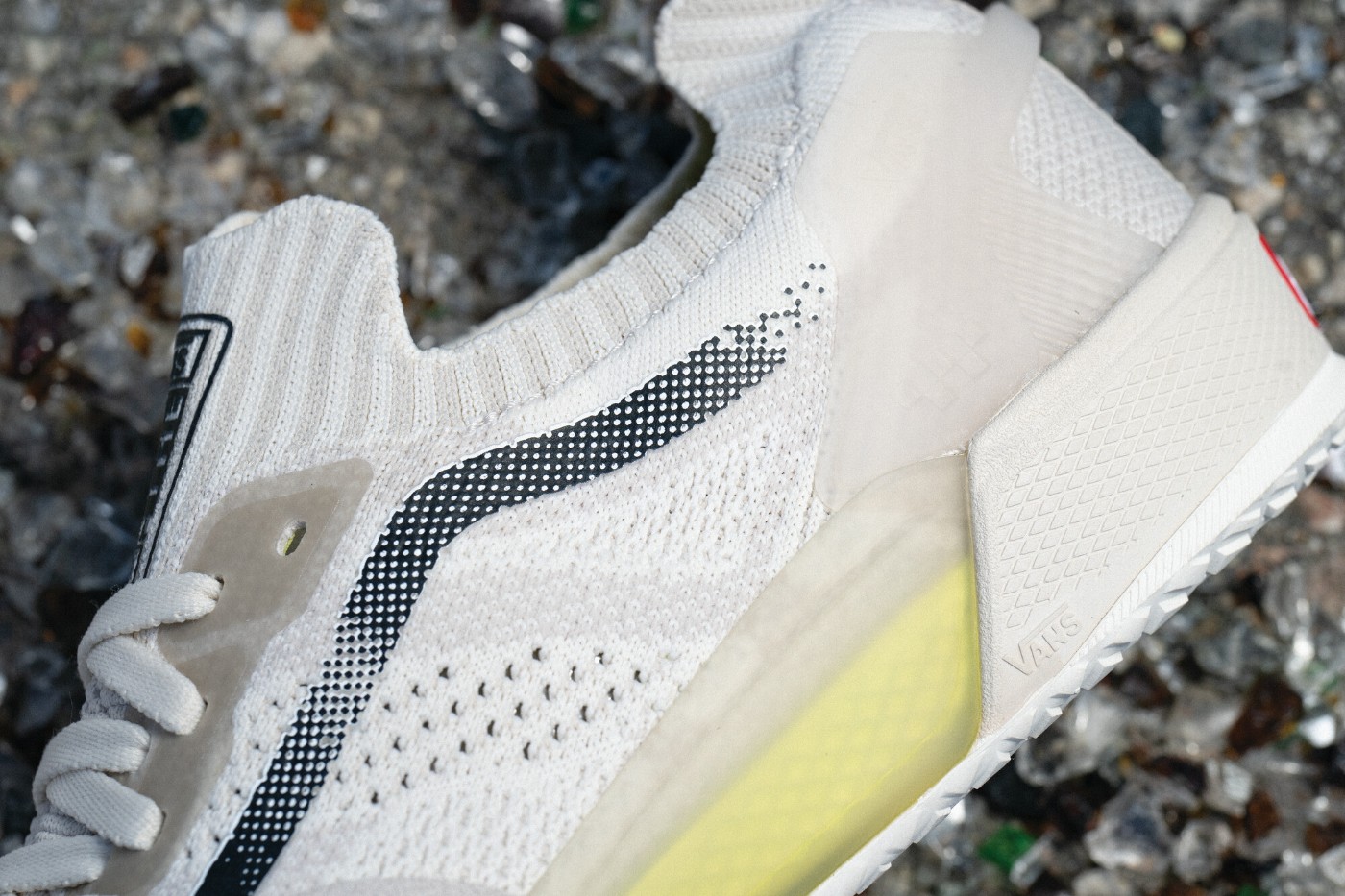 堆料到极致的 Vans 见过吗？全新 AVE 2.0 明天登场！ 球鞋资讯 FLIGHTCLUB中文站|SNEAKER球鞋资讯第一站